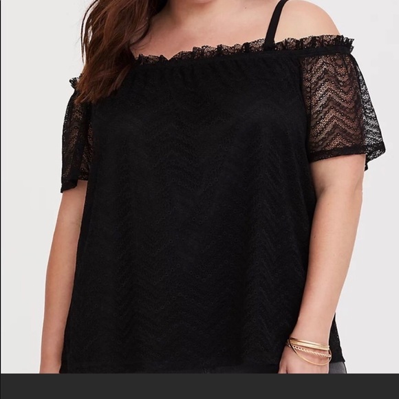 torrid | Tops | Torrid Black Cold Shoulder Lace Short Sleeve Blouse ...